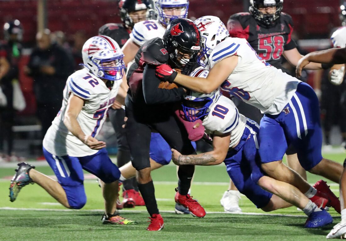 Tackling-machine Hemberger shattering records for Western Reserve ...